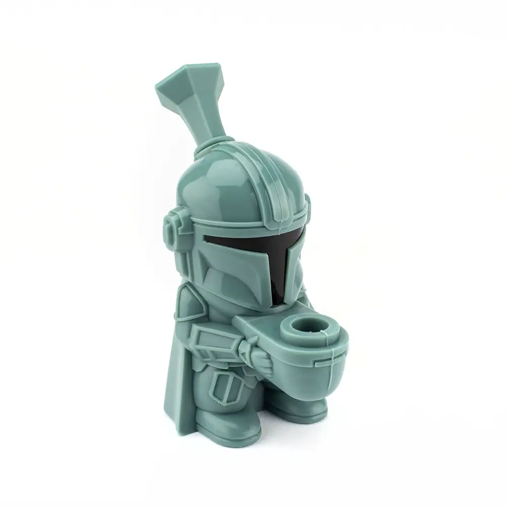 Mandalorian Helmet Silicone Water Pipe - Premium Seed Bank | Best ...